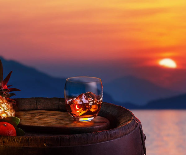 A Complete Guide to 8 Types of Rum – Uptown Spirits